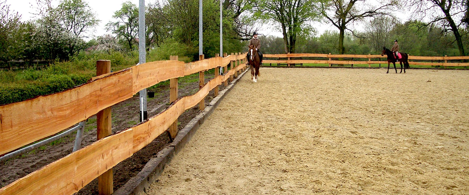 Reitplatz Abziehen Per Hand